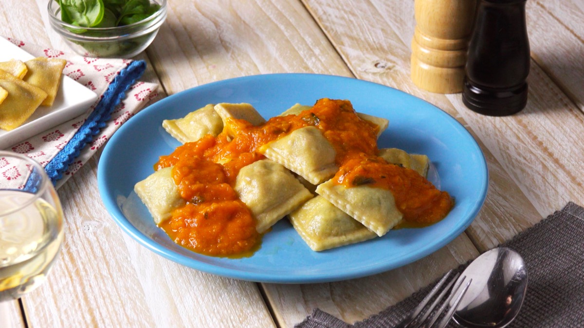 Ravioli Aus Der Eiswürfelform Raffiniertes Rezept Leckerschmecker
